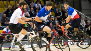 Велобол (cycle ball): командная игра с мячом на велосипедах